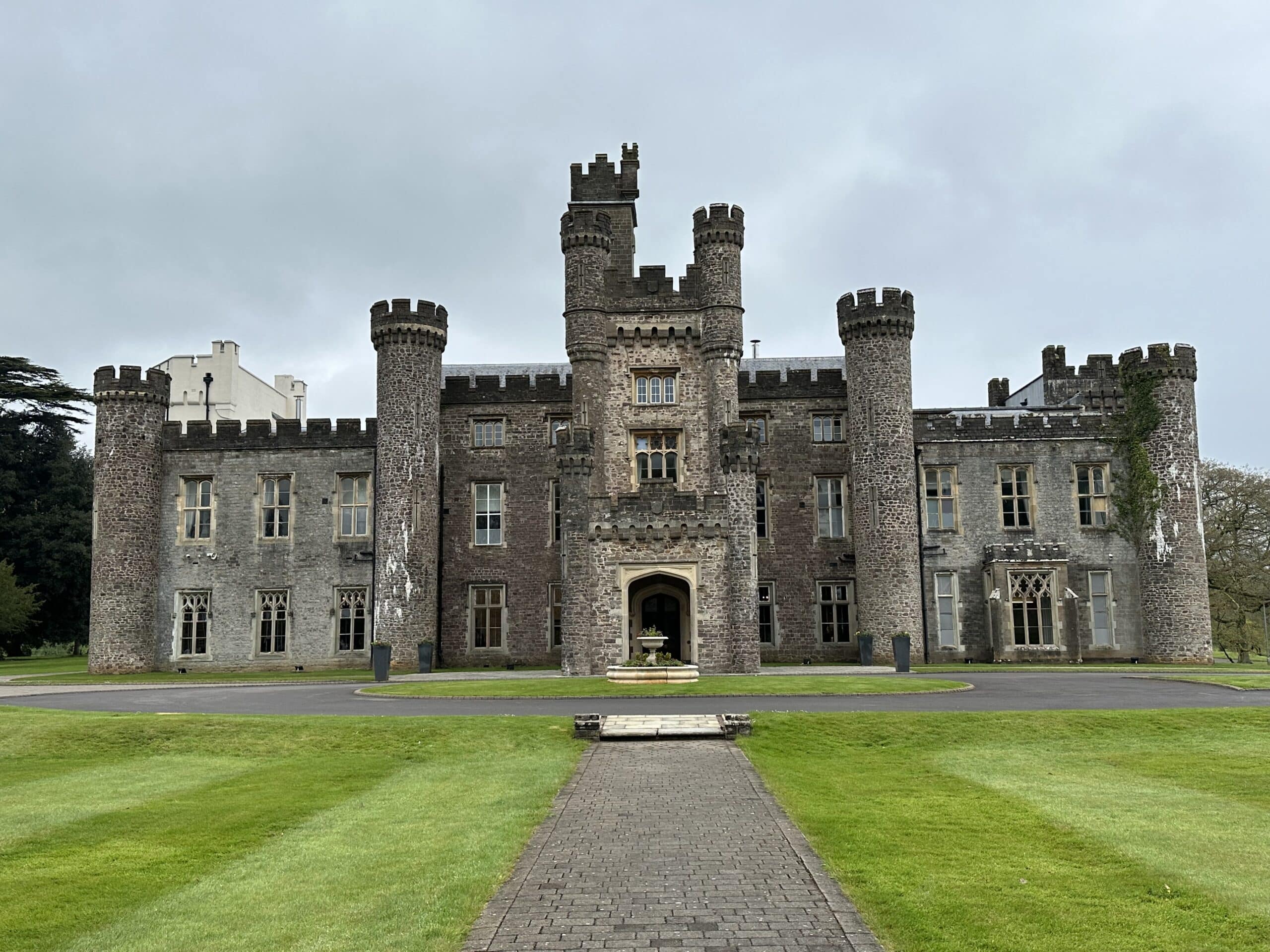 Technical Insight Seminars - so far: Overview in pictures ...